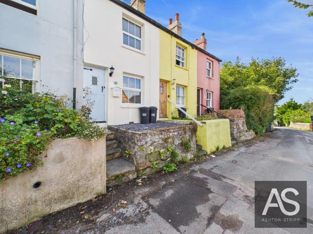 2 bedroom house for sale