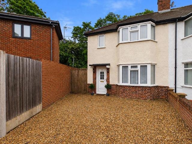 2 bedroom house for sale