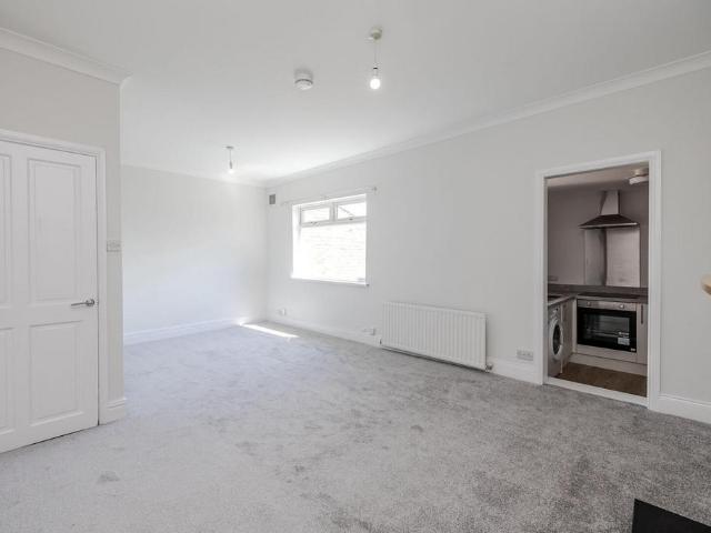 2 bedroom house for sale