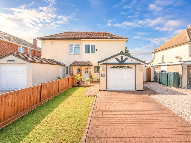 2 bedroom house for sale