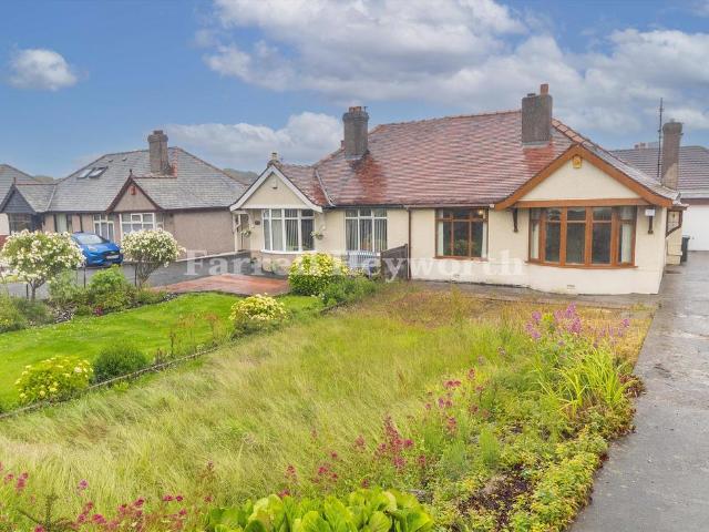 2 bedroom house for sale