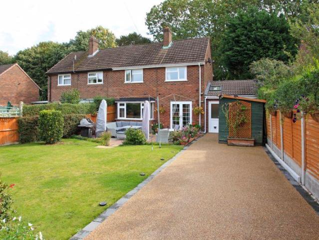 2 bedroom house for sale