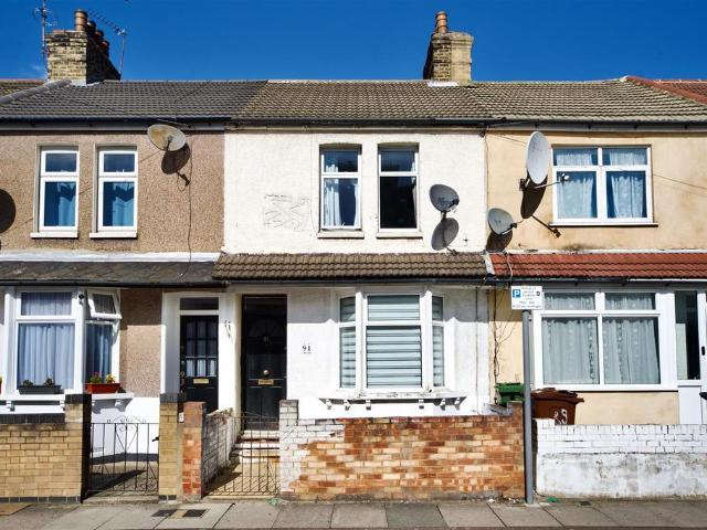 2 bedroom house for sale