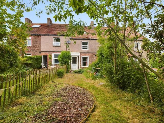 2 bedroom terraced house for sale