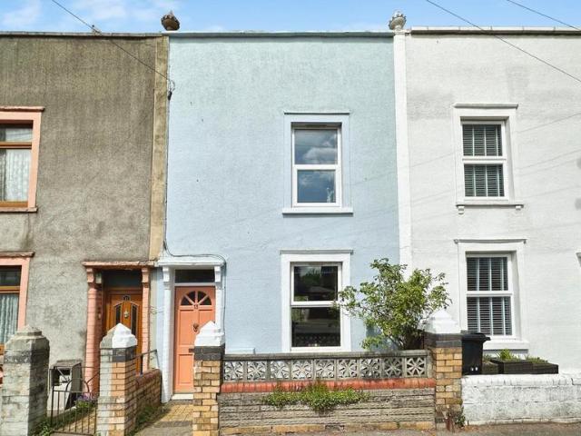 2 bedroom house for sale