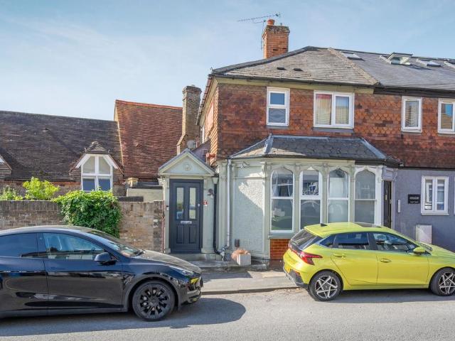 2 bedroom house for sale
