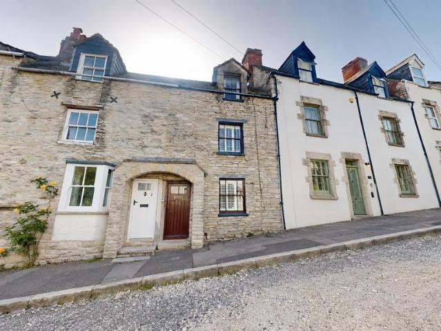 2 bedroom house for sale