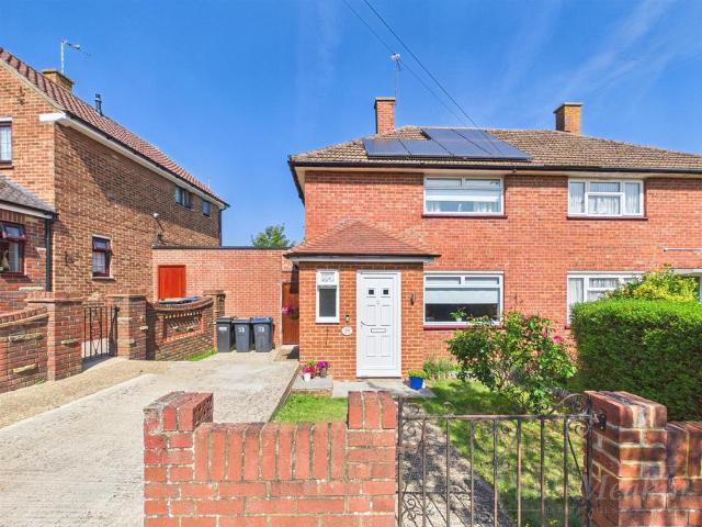 2 bedroom house for sale