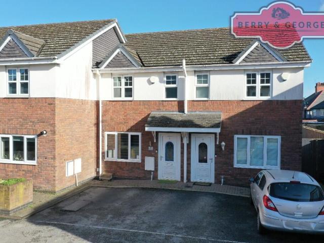 2 bedroom house for sale
