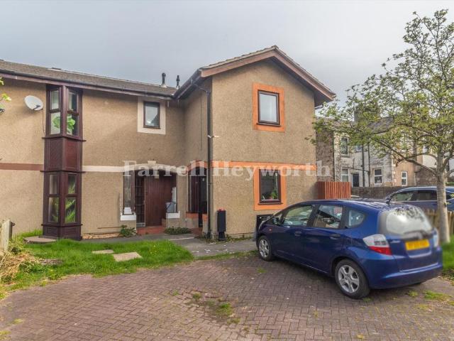 2 bedroom house for sale