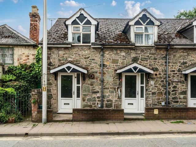 2 bedroom house for sale
