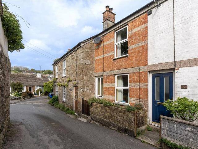 2 bedroom house for sale
