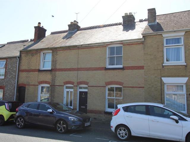 2 bedroom house for sale