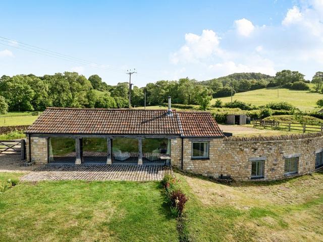 2 bedroom house for sale