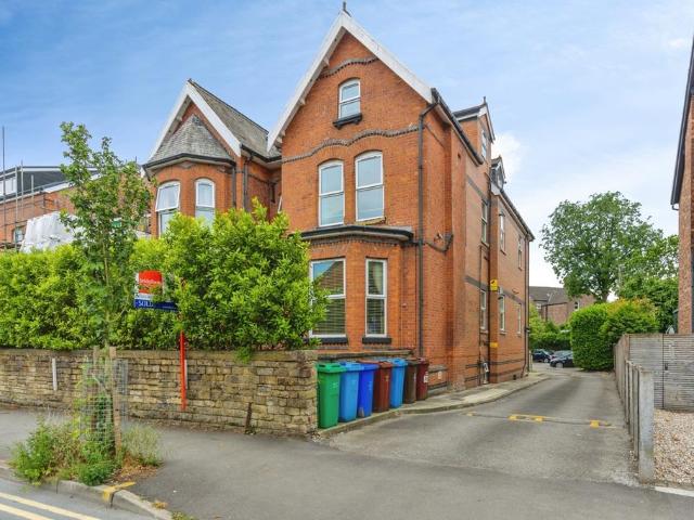 2 bedroom house for sale