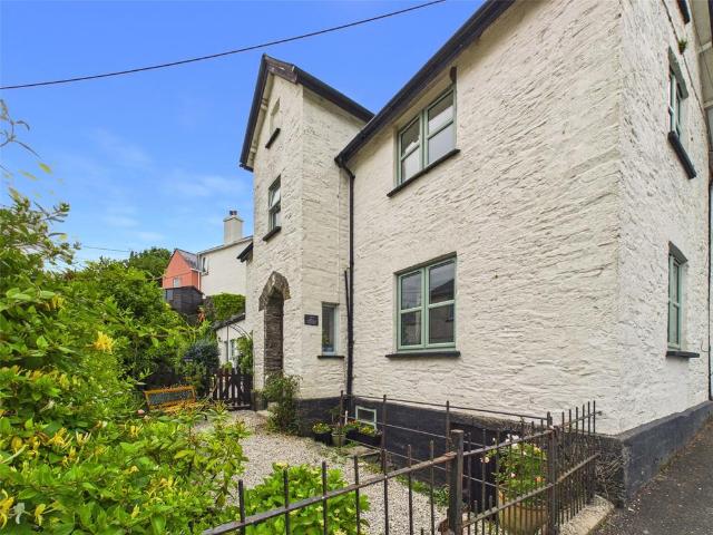 2 bedroom house for sale