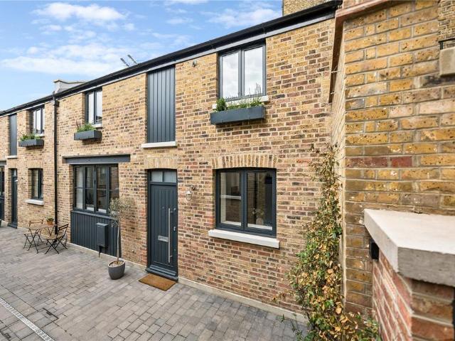 2 bedroom house for sale