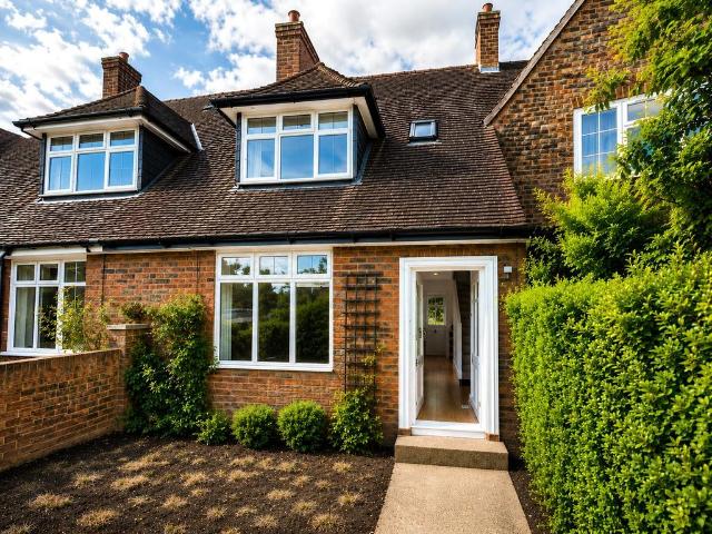 2 bedroom house for sale