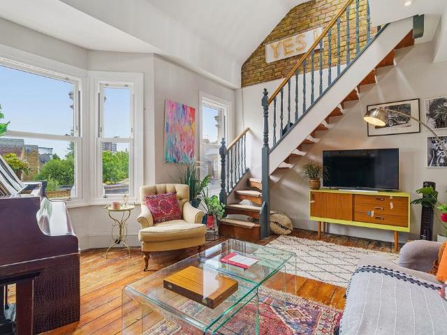 2 bedroom house for sale