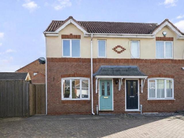 2 bedroom house for sale