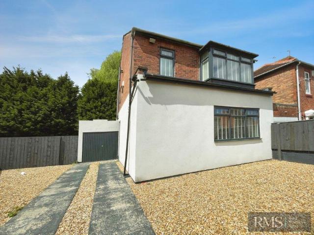 2 bedroom house for sale