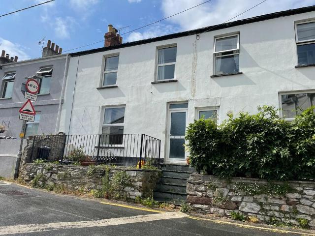 2 bedroom house for sale