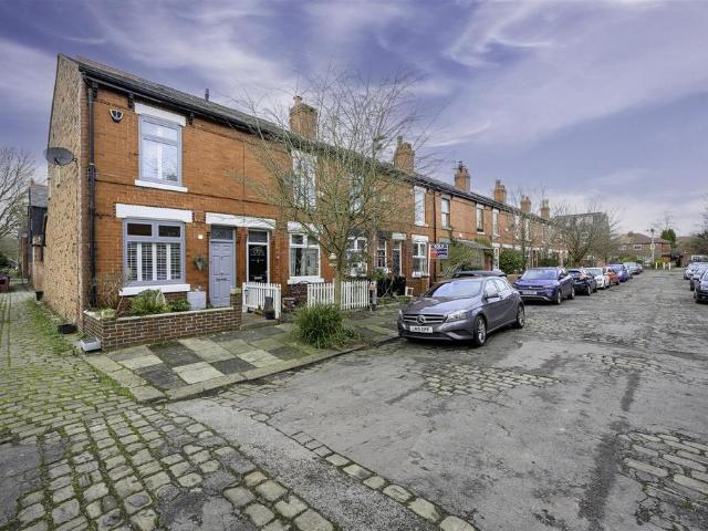 2 bedroom house for sale