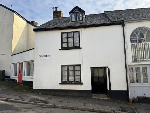 2 bedroom house for sale
