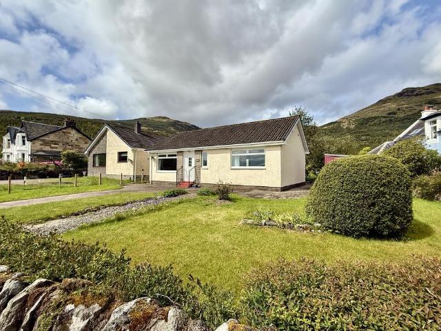 2 bedroom house for sale
