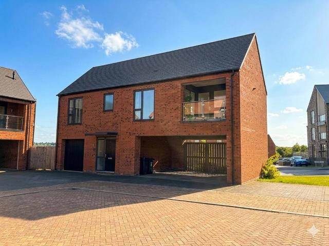 2 bedroom house for sale