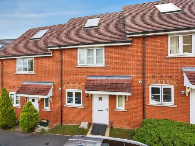 2 bedroom house for sale