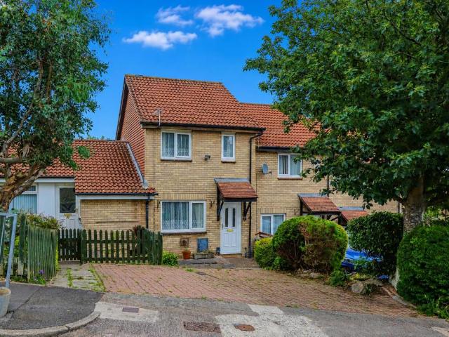 2 bedroom house for sale