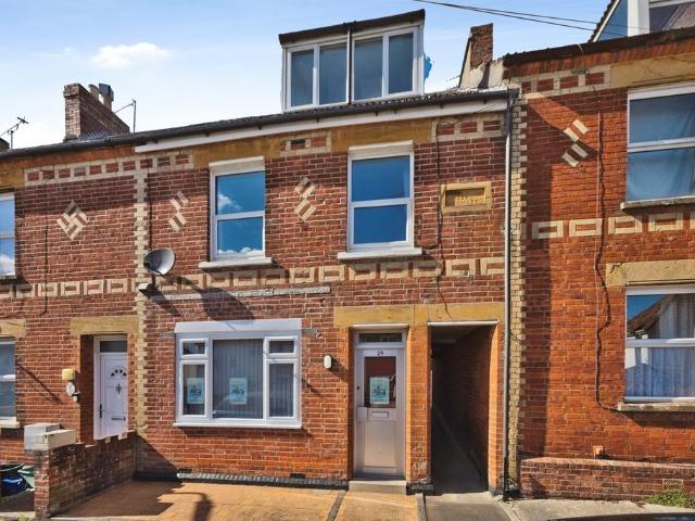 2 bedroom house for sale
