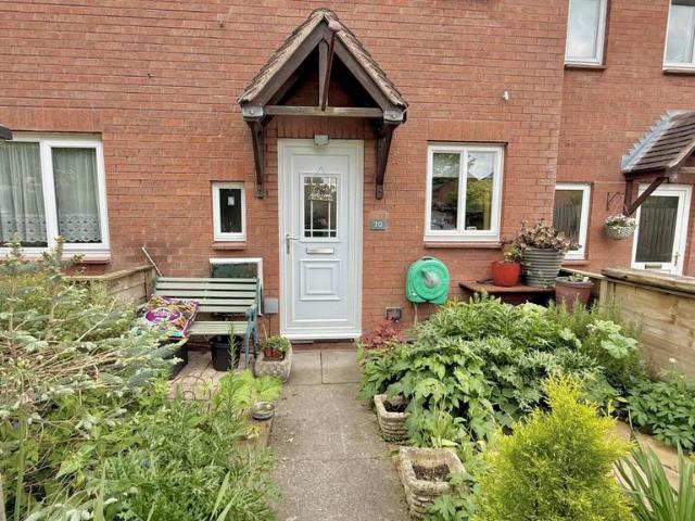 2 bedroom house for sale