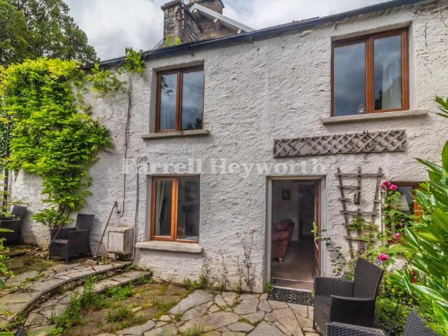 2 bedroom house for sale