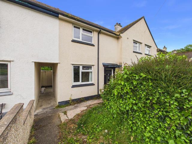 2 bedroom house for sale