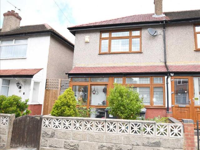 2 bedroom house for sale