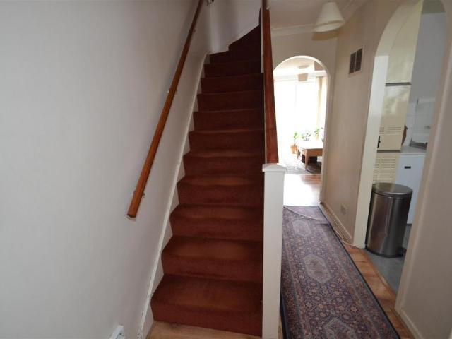 2 bedroom house for sale
