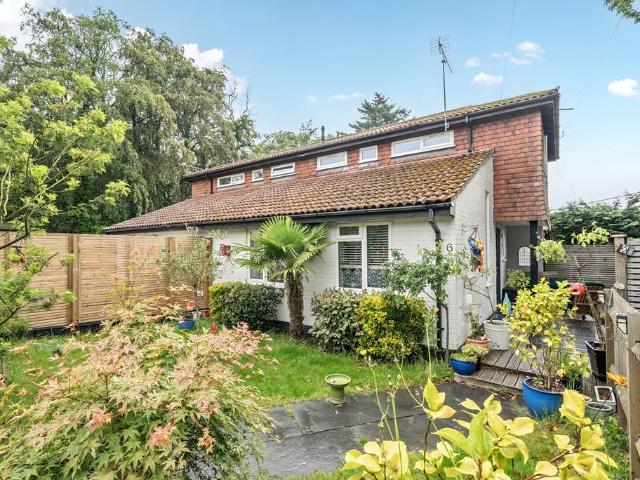 2 bedroom house for sale