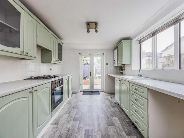 2 bedroom house for sale