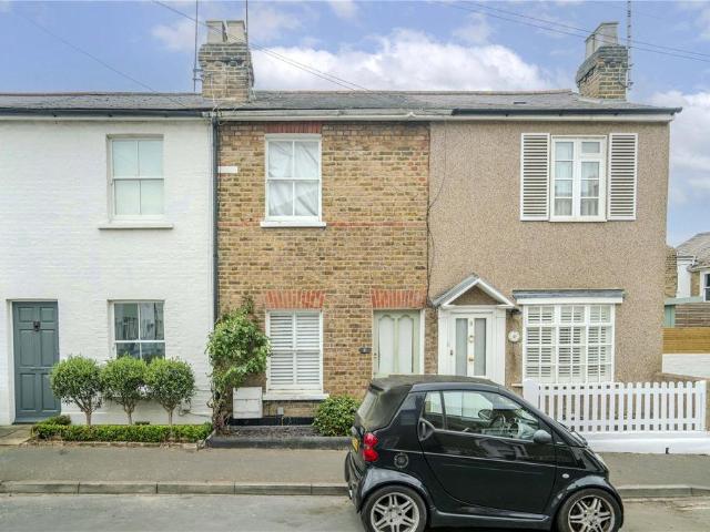 2 bedroom house for sale