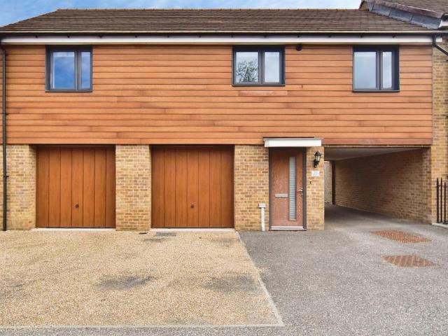 2 bedroom house for sale
