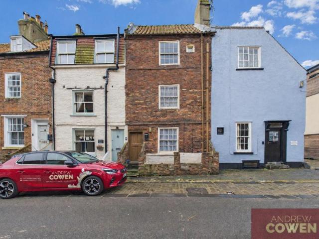 2 bedroom house for sale