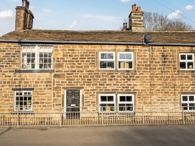 2 bedroom house for sale
