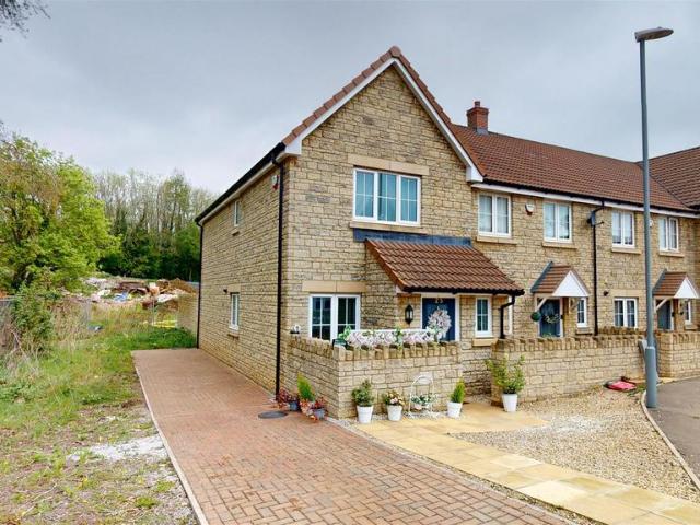 2 bedroom house for sale