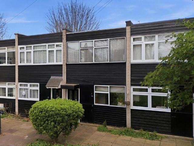 2 bedroom house for sale
