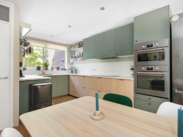 2 bedroom house for sale