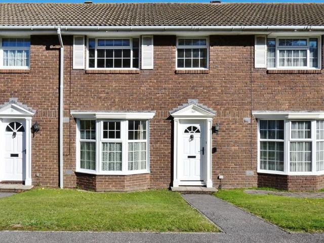 2 bedroom house for sale