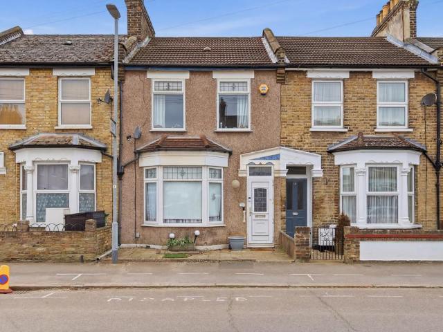 2 bedroom house for sale