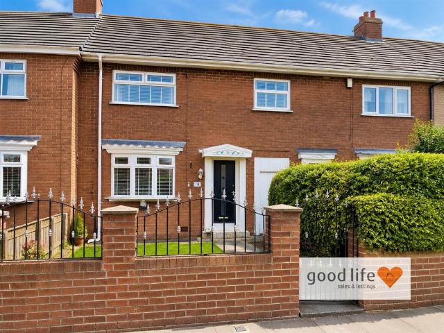 2 bedroom house for sale